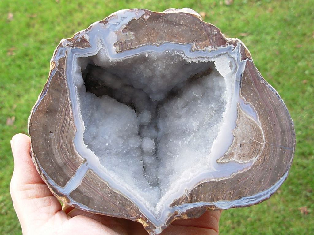 Dugway Geodes from Spiritrockshop